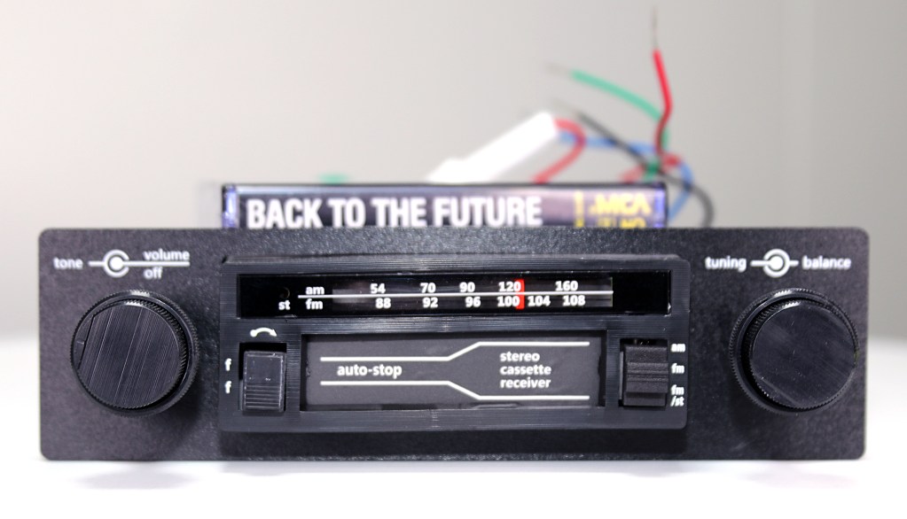 Guide to BTTF DeLorean Time Machine Coustic Car Radio Replica